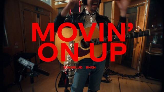 YUNGBLUD 合作 BNXN 最新现场带来「Movin On Up」的精彩表演|表演_新浪新闻