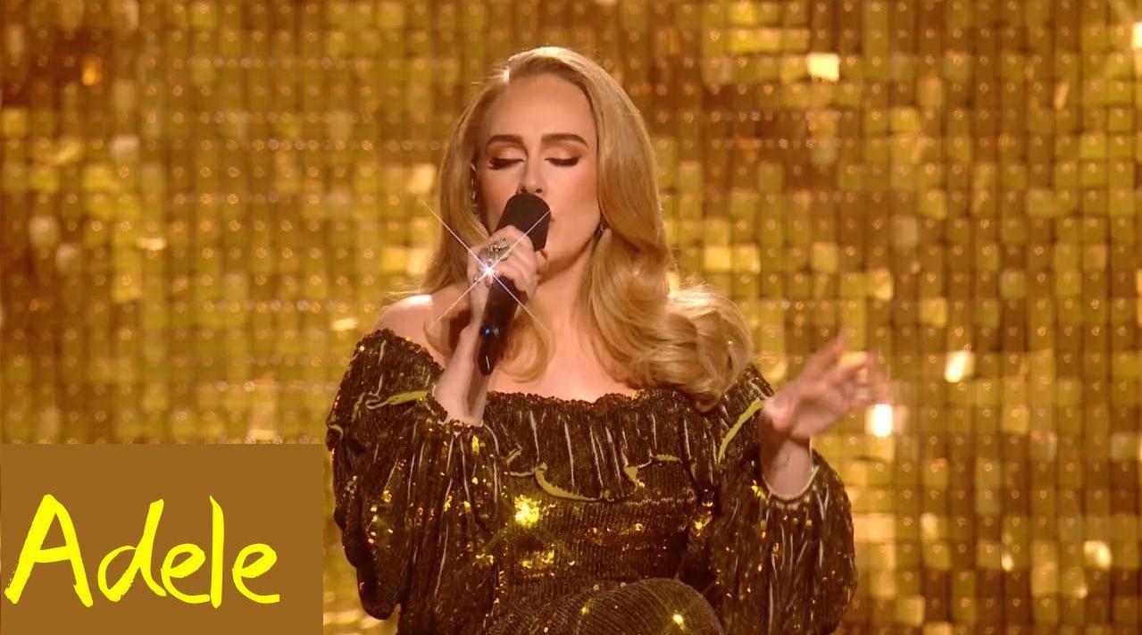 阿黛尔新专“I Drink Wine”最新现场：Adele - The BRITS 2022_新浪新闻