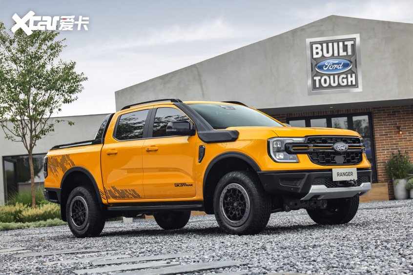 福特Ranger 1st Edition首发版内饰曝光-新浪汽车