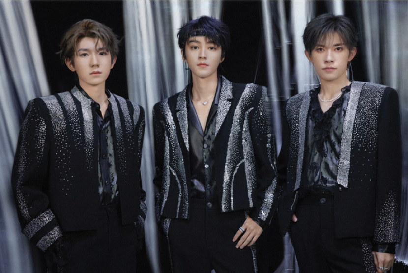 TFBOYS演唱会优酷独播，创2023线上演出多项纪录|优酷|演唱会|直播_新浪新闻