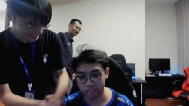 刚刚结束的@DOTA2 中国赛区胜者组决赛，AR3:1战胜XG……|DOTA2|中国赛区|决赛_新浪新闻