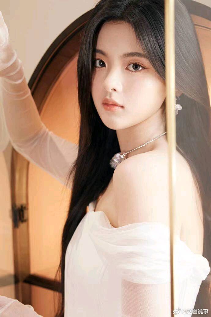 杨超越曾经自称是“全村的希望”……|全村|杨超越|外貌_新浪新闻