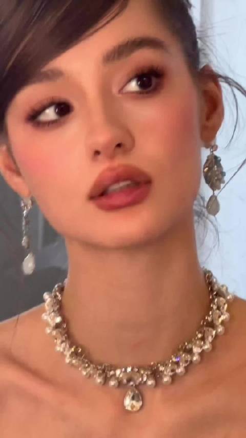 中俄混血模特Lika Solt 女娲炫技之作，好美好美|模特|女娲_新浪新闻