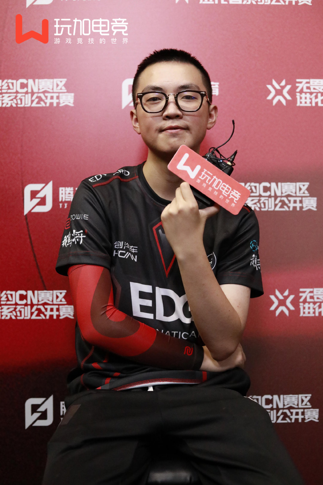 预告康康 @EDGZmjjKK （护臂版）的专访预告……|护臂|预告|进化者_新浪新闻