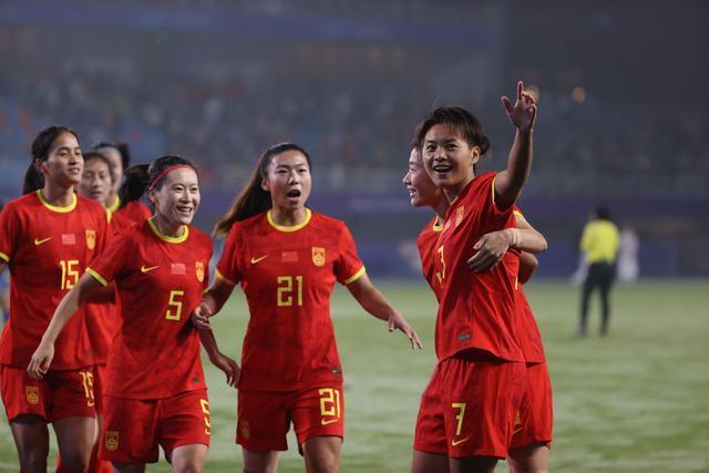 CCTV16播中国男篮VS中国台北队，5+直播中国女足VS乌兹别克斯坦|蒙古|中国女足|中国男篮_新浪新闻