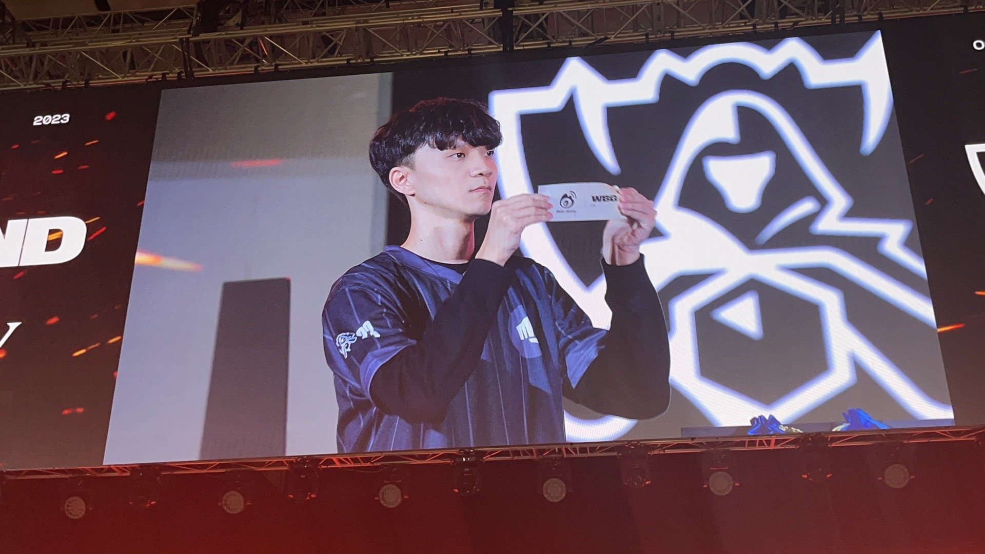 第三轮抽签第三场：WBG vs MAD|抽签|生死|瑞士_新浪新闻