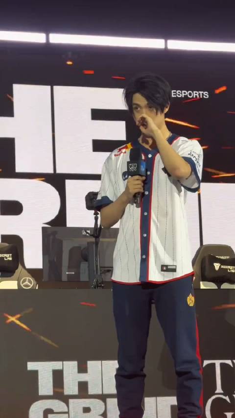 G2的这个AD有点小帅啊，什么时候来LPL？_新浪新闻