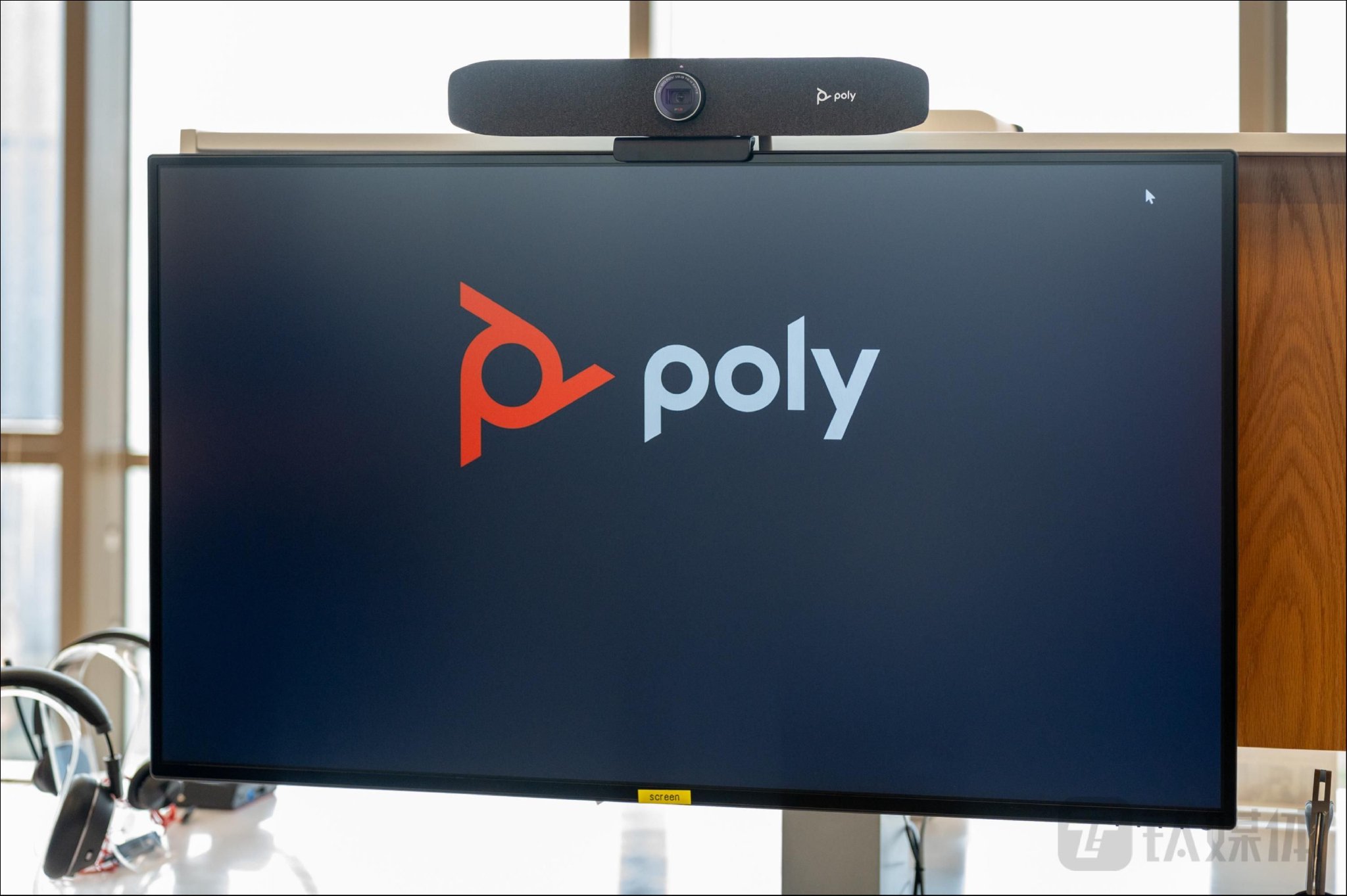 在线会议，如何能够成为一门生意？|Poly|硬件_新浪新闻