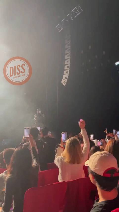 读者投稿！PGONE王唯楚粉丝演唱《HME》！|HME|PGONE_新浪新闻