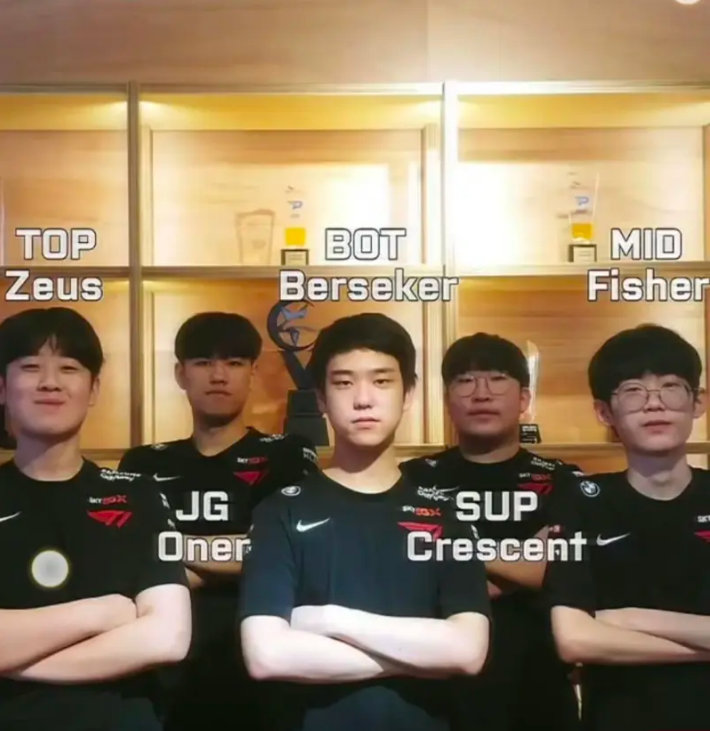 Edg的Fisher竟然是T1青训队混的最差的……|世一|沉淀|狼人_新浪新闻