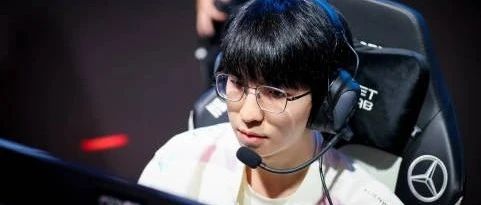 LPL转会期：BLG回应ELK“不雅”行为！Tabe官宣休息|blg|lpl|jdg_新浪新闻