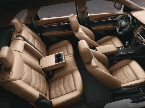 不冲就绝版了！继CT5后凯迪拉克XT5又清库，仅25.97万！-新浪汽车