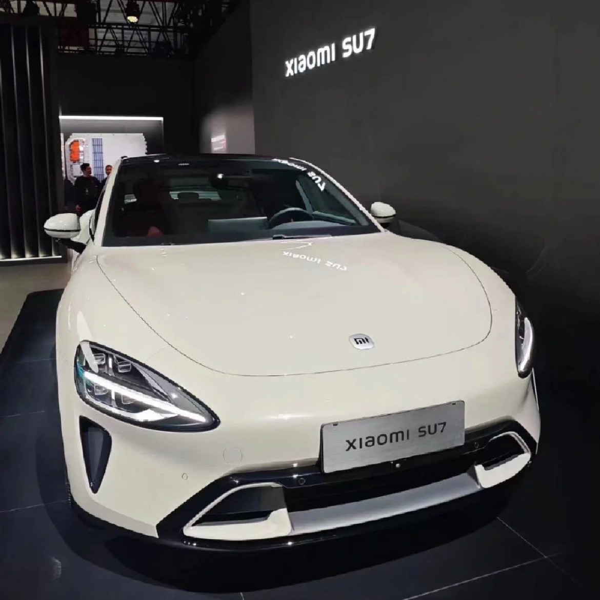 「小米SU7」重磅曝光！雷军：9.9w？不要想了啊...|8-10万|小米|雷军_新浪新闻