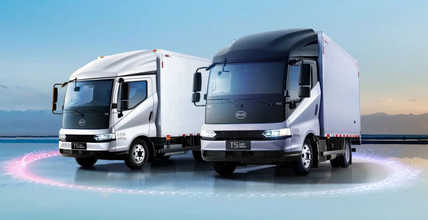 比亚迪新能源轻卡T5上市：纯电版配94度电池，13.98万-16.98万元|新能源|15-20万|元_新浪新闻