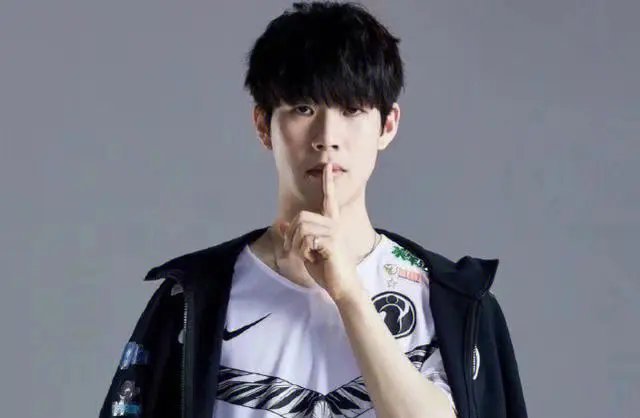 网友爆料：TheShy夏季赛回归 近日……|爆料|英雄联盟|接龙_新浪新闻