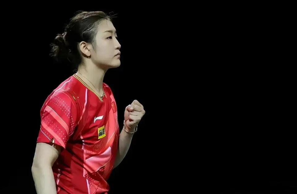 CCTV5播WTT新加坡赛，女单包揽4强，王楚钦梁靖崑能否会师决赛|王楚钦|梁靖崑|王曼昱_新浪新闻
