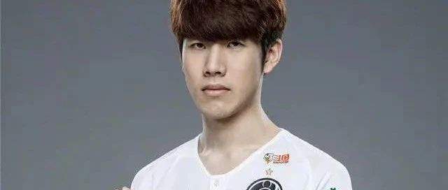 心酸！Theshy回应Ning：他是我朋友，我就几个朋友！|TheShy|ning_新浪新闻