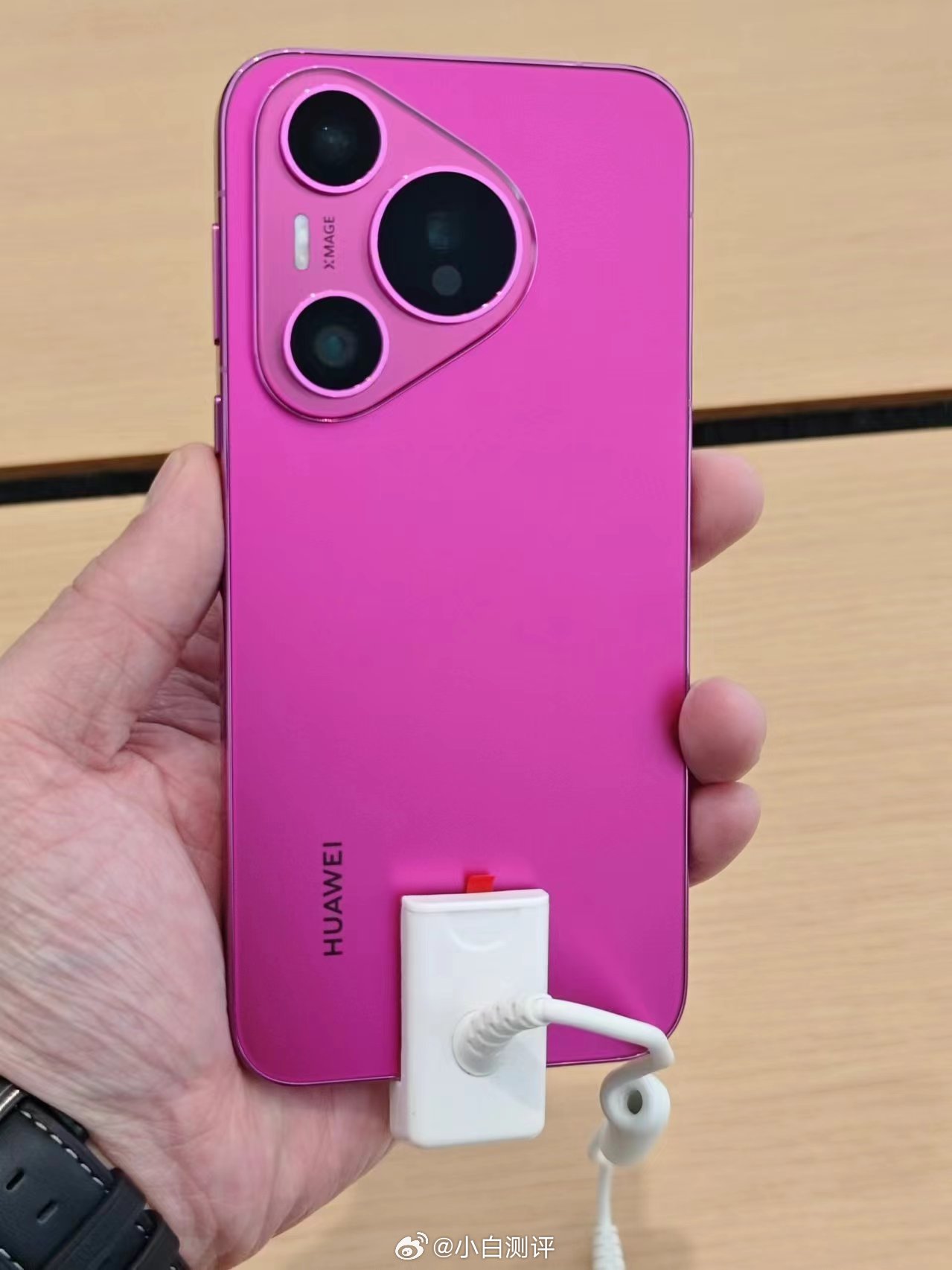 Pura70标准版真机实拍 满分10 打几分？|标准版|满分|玫红_新浪新闻