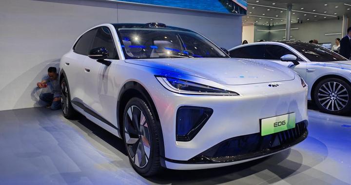 最好看的奇瑞SUV？风云E06概念车正式亮相-新浪汽车