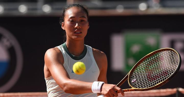 【WTA1000罗马站】逆转晋级女单16强，郑钦文将战大坂直美|郑钦文|大坂直美|罗马_新浪新闻