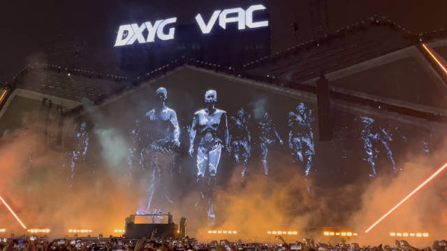 合肥骆岗公园DXYG-VAC电音节5月3日主舞台ANYMA精彩现场片段3_新浪新闻