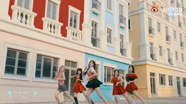 SNH48《薄荷糖》MV夏日清凉来袭！_新浪新闻