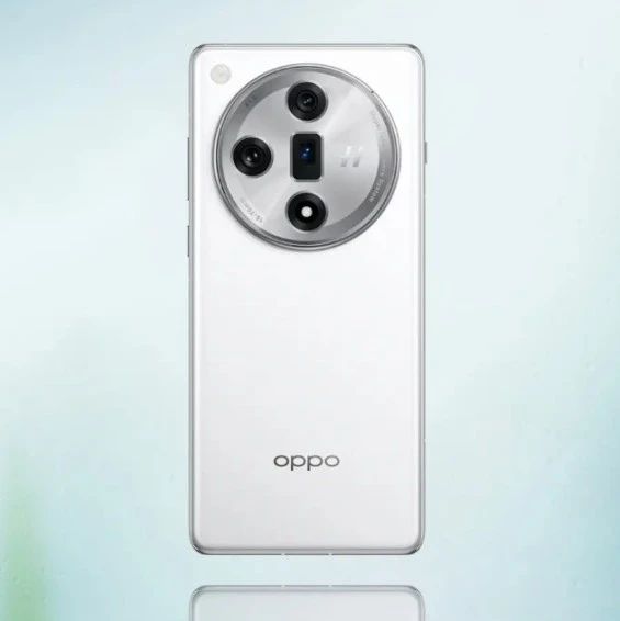OPPO Find X8 Ultra影像配置曝光：四摄双潜望长焦方案|OPPO|四摄|电池_新浪新闻