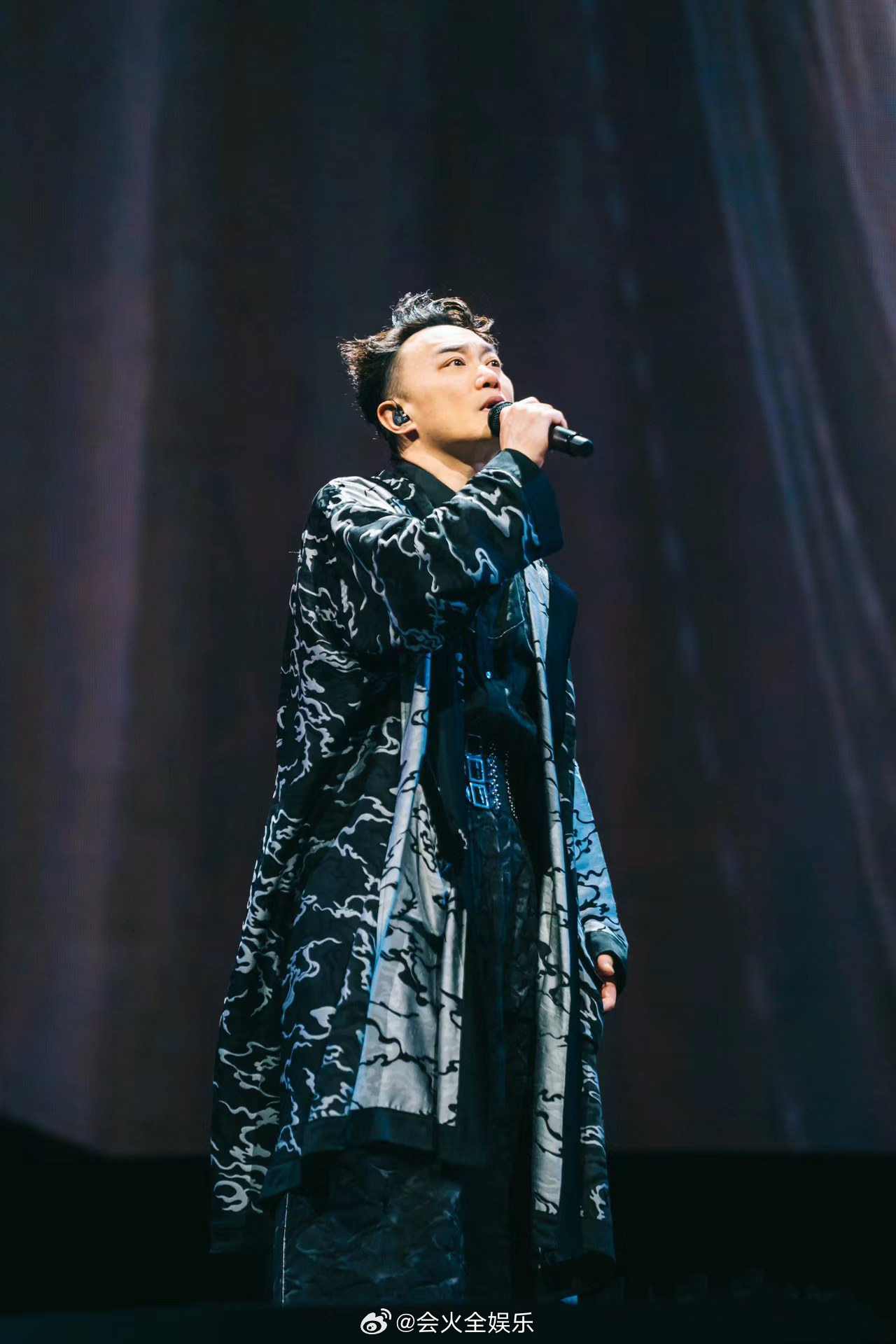 陈奕迅演唱会大连站官宣|陈奕迅|巡演|演唱会_新浪新闻