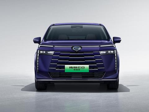 快评传祺E8荣耀版：16.68万元起，把混动MPV价格打下来了-新浪汽车