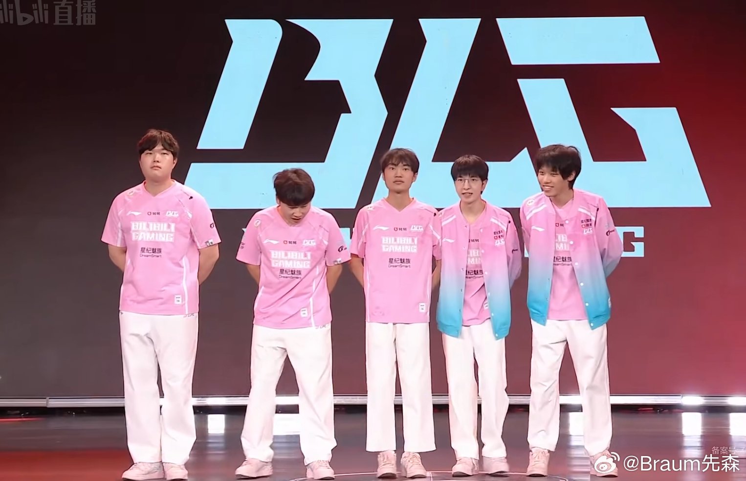 BLG成功进入夏决，左手和Bin最后那波团战真的冷静|blg|Bin_新浪新闻