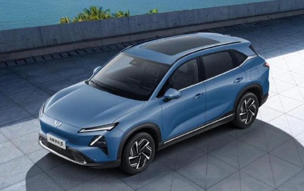 10万级插混SUV再出黑马，纯电续航130km，搭载L2级智驾！-新浪汽车