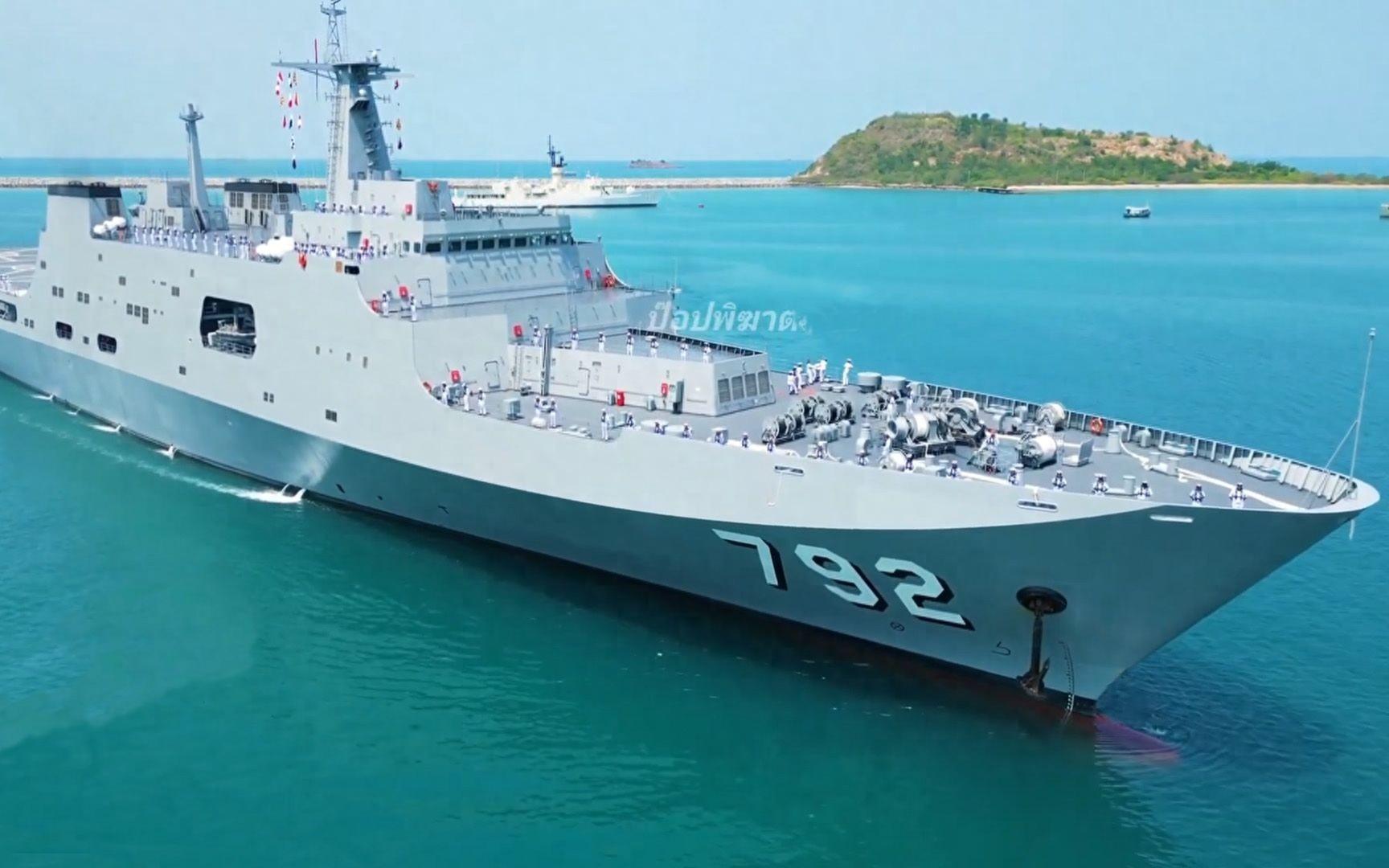 071e型两栖登陆舰交付，泰国海军高调展示，全套设备均为西方制造|泰国|两栖登陆舰|直升机_新浪新闻