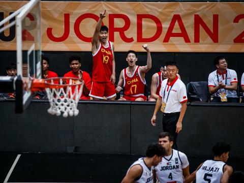 喜提季军！中国U18双枪合砍44分，西亚豪强加3名裁判8打5仍失利|男篮|篮板|约旦_新浪新闻