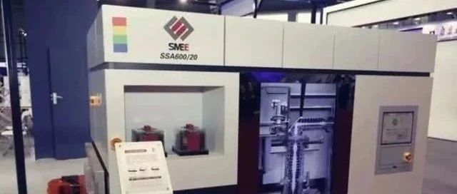 全新国产DUV光刻机曝光：“套刻≤8nm”是个什么水平？|光刻机|光刻|精度_新浪新闻