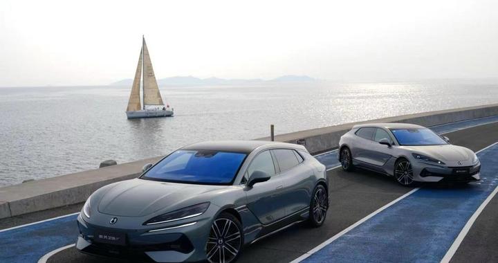 易三方技术上车，腾势Z9GT上市，33.48万起，可以入手了-新浪汽车