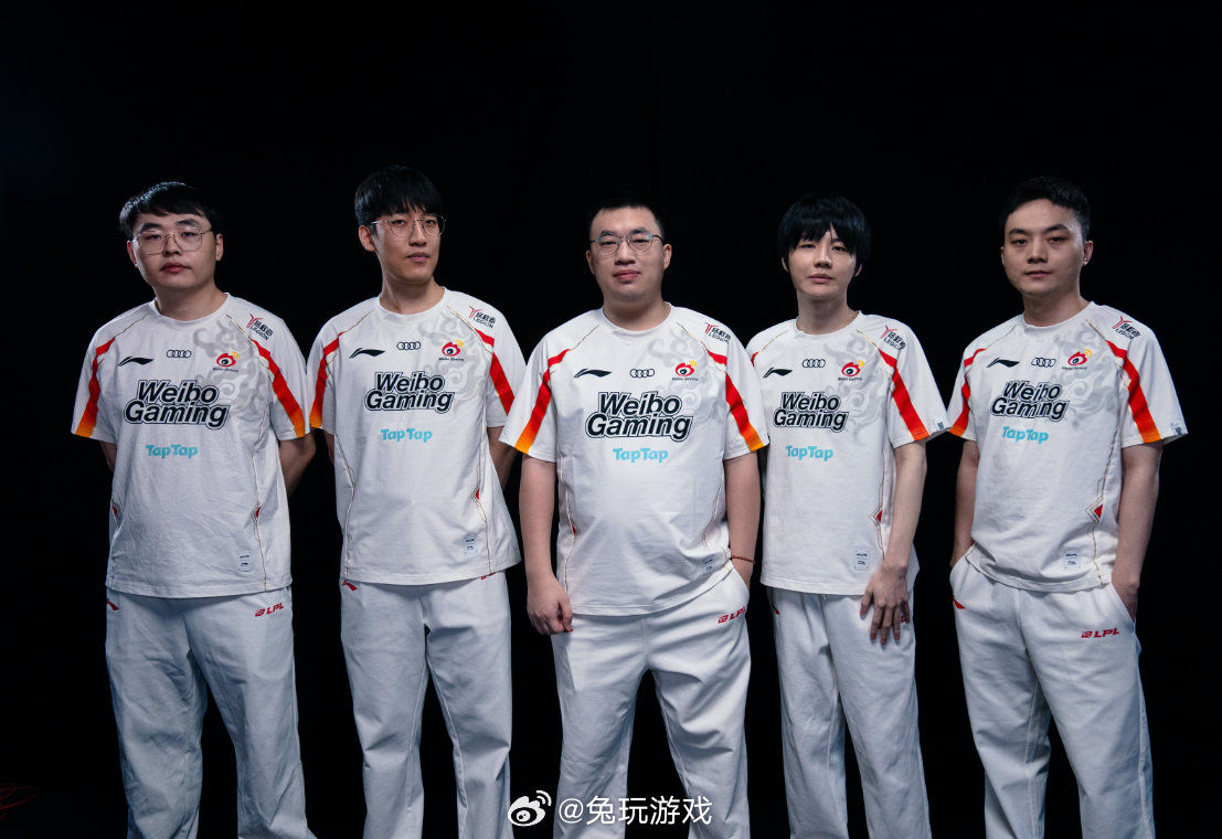 备战S14瑞士轮首战，WBG中单 @xiaohuOuO 接受采访…|瑞士|xiaohu_新浪新闻