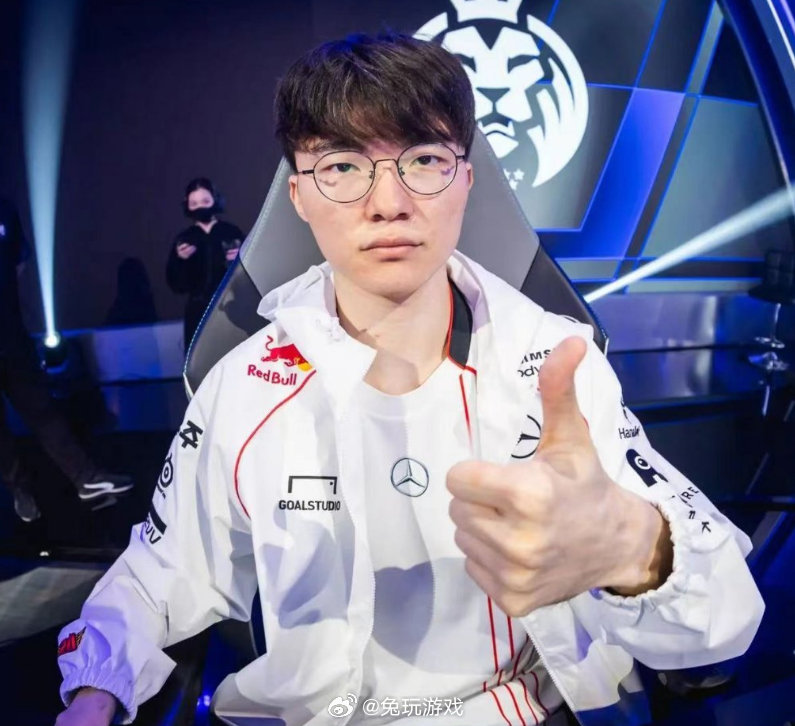 昨晚T1战胜G2，顺利晋级S14八强淘汰赛后，队长@T1_Faker 接受韩媒专访…|李相赫|晋级|队长_新浪新闻