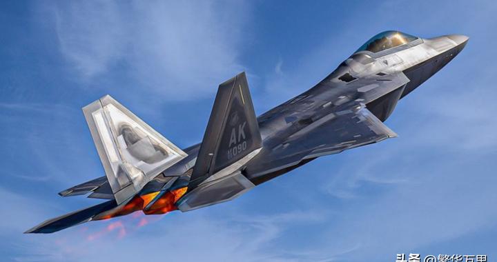 180多架F22战机，中期升级，歼20最大劲敌，到底有多强悍？|F22|美国|歼-20_新浪新闻