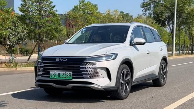 海狮05DM-i是一款比较均衡的插混SUV…|汽车资讯|汽车视频|新能源_新浪新闻