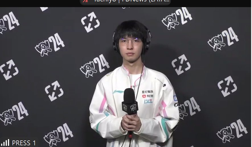 ELK：Bin扔衣服好像是上一场就想扔了…|Bin_新浪新闻