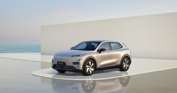 谁才是15万级最优选？ 深蓝S05决战银河E5-新浪汽车