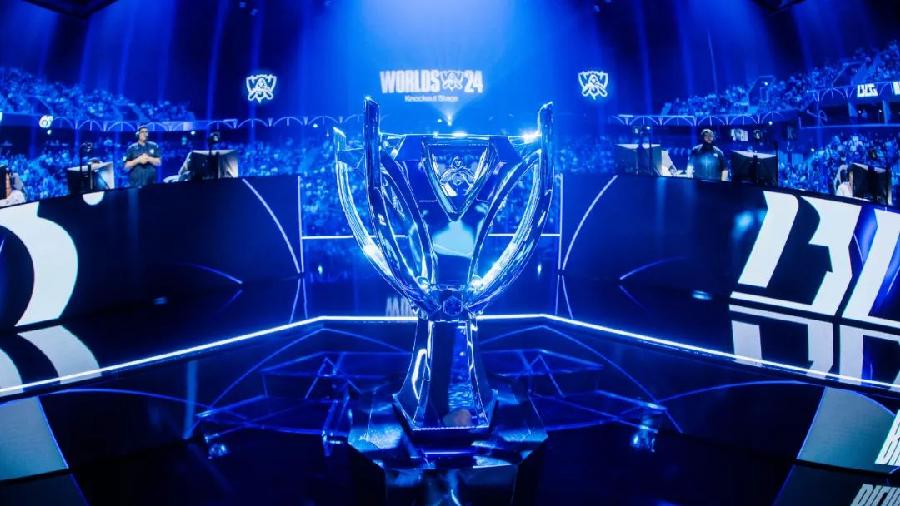 BLG与T1将争夺2024英雄联盟全球总决赛冠军|blg|英雄联盟全球总决赛|T1_新浪新闻