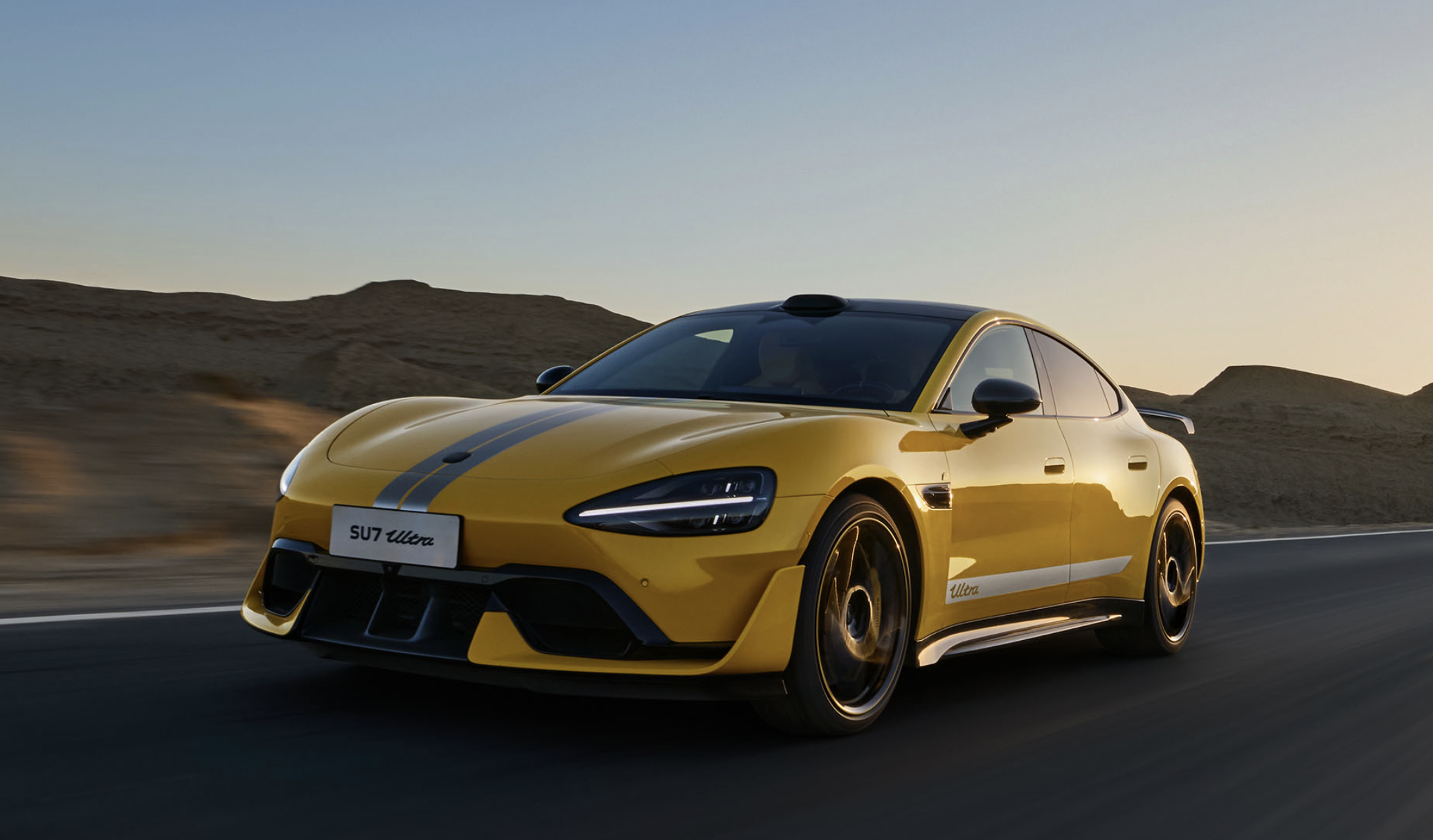 小米SU7 Ultra预售价超80万元，雷军希望加速推动汽车品牌高端化？-新浪汽车