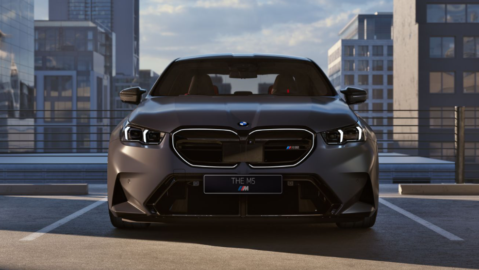 新一代宝马 M5 上市：4.4T V8 混动系统，146.89 万元起|宝马|M5|新一代_新浪新闻