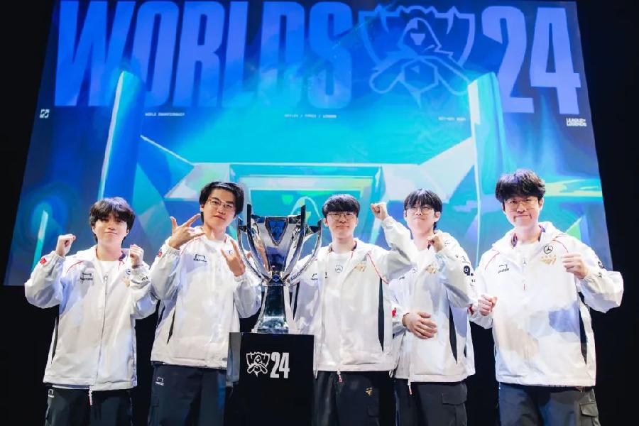 S14总决赛：T1 3比2 战胜BLG取得队史第五个全球总决赛冠军|总决赛|晋级|塞拉斯_新浪新闻