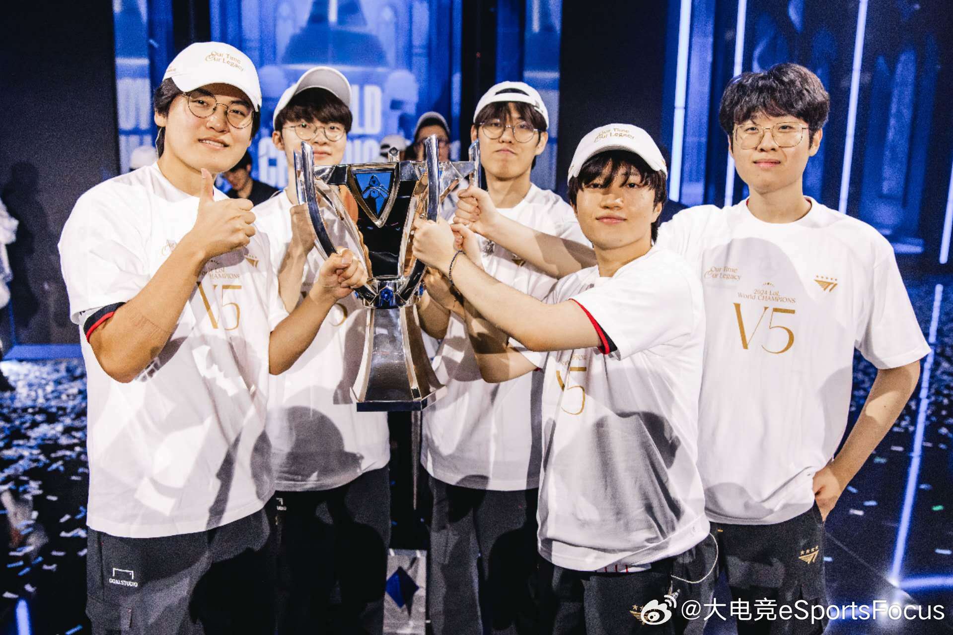 LOL官推发文： 2022：T1在全球总决赛中输给了4号种子 2023：T1击败4号种子…|T1|LOL|总决赛_新浪新闻