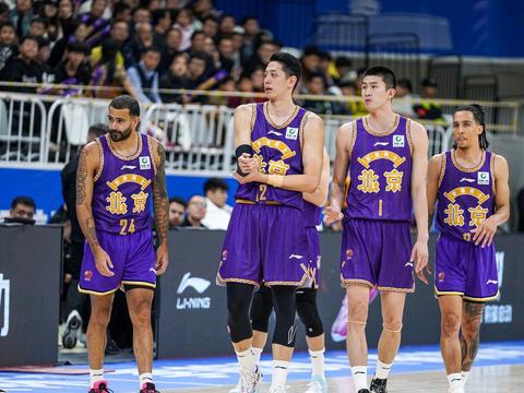 今晚！cba战2场，让路女排cctv5+直播新疆男篮pk山西，北控vs深圳|cba|新疆男篮|北控_新浪新闻