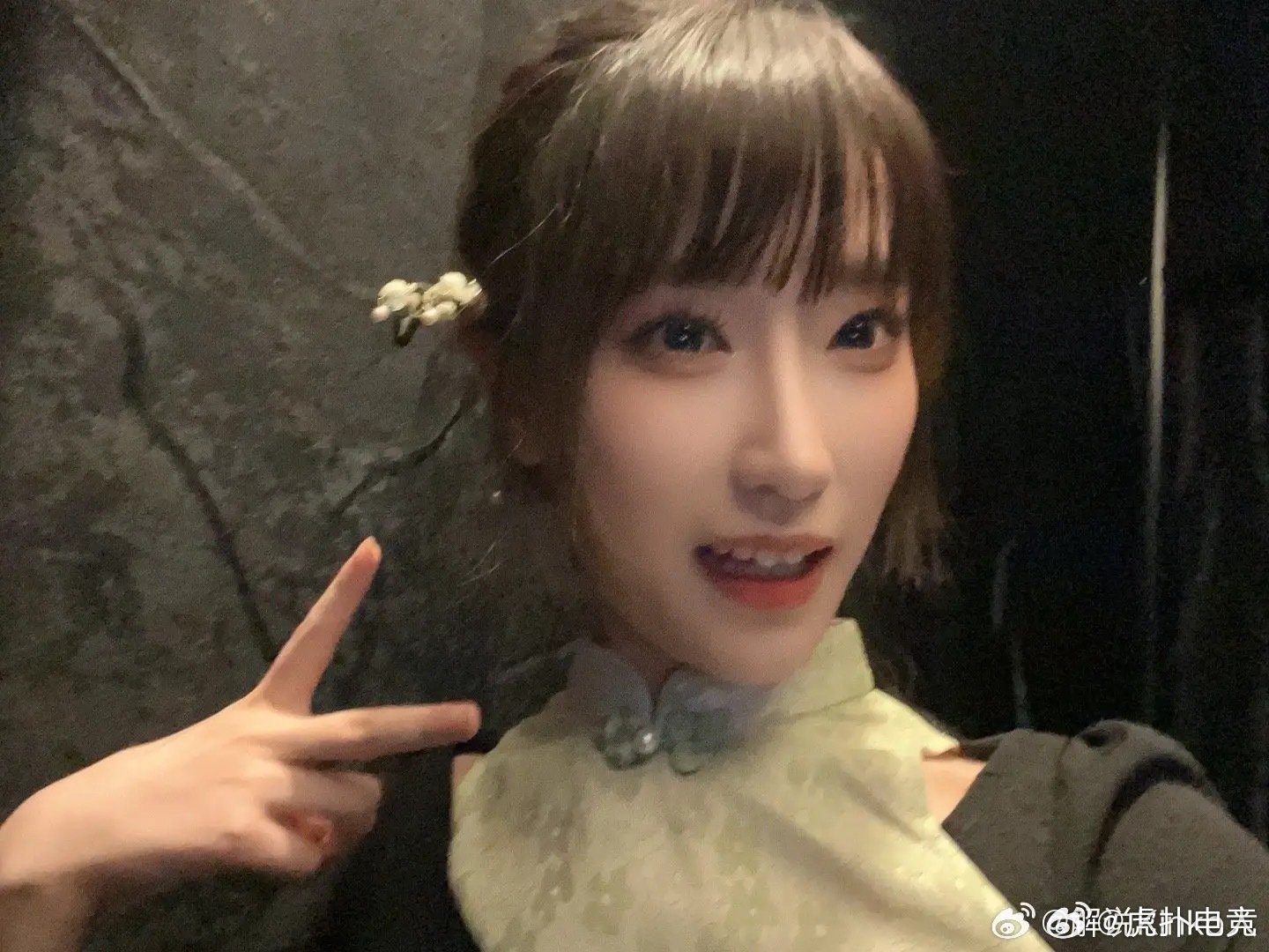 解说Kinko发文：快乐的时光都历历在目，我依然热爱英雄联盟|英雄联盟_新浪新闻