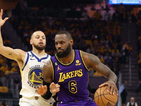 今日！cctv5不转 3平台直播nba圣诞大战湖人vs勇士，詹姆斯pk库里|湖人|圣诞|勇士_新浪新闻