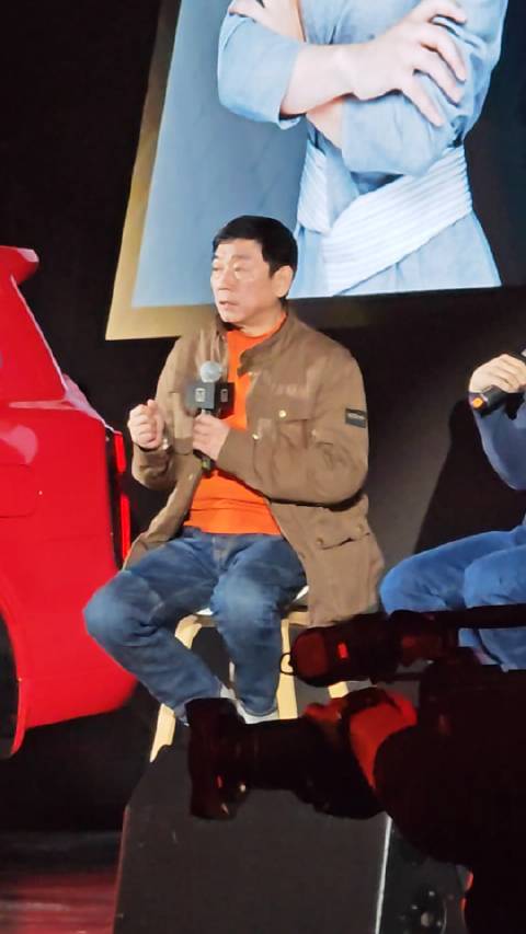 魏建军：Hi4-G打造的重卡，是全世界最好的混动重卡！|汽车资讯|汽车视频|新能源_新浪新闻